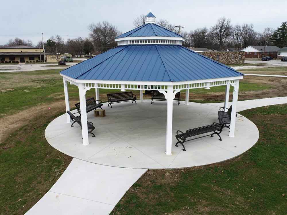 Barton County Memorial Park. Lamar, MO